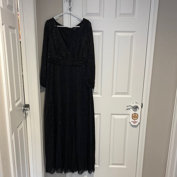 Ever Pretty | Dresses | Ever Pretty Black Vneck Bishop Sleeve Gown ...